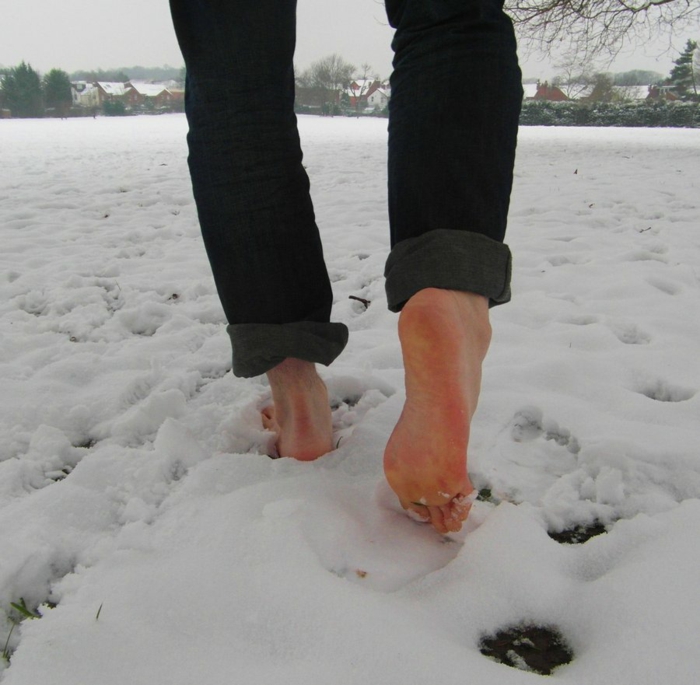 Barfuss Laufen Im Winter