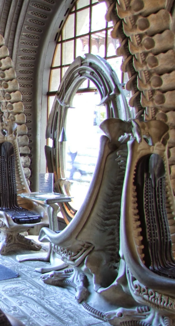 Giger Museum- Die ewige Residenz des Maestros und seiner Werke