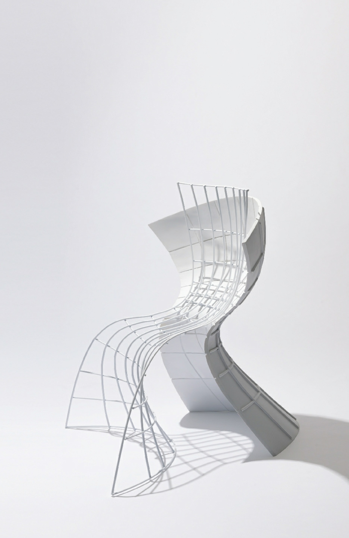 Designer Stuhl "R Shell Chair" von Eva Chou